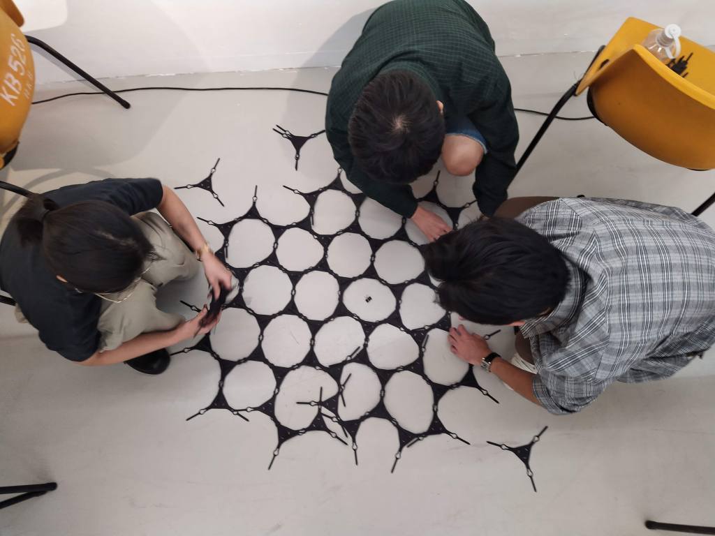 Modular Structures | Eike Schling